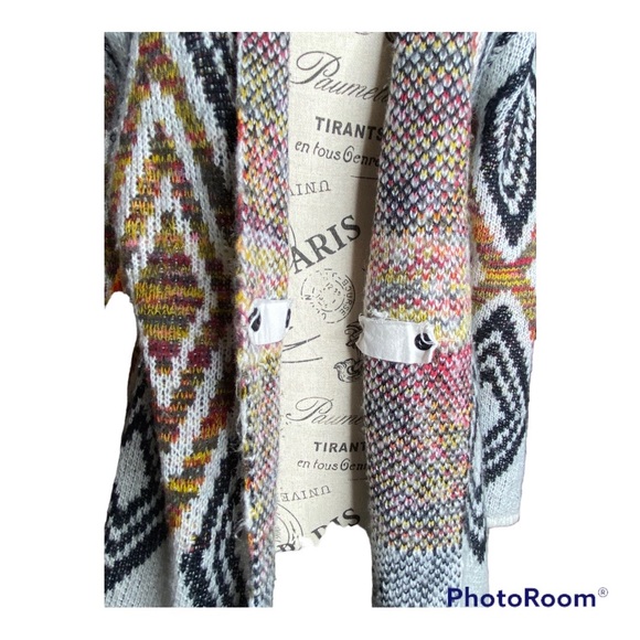 Greenleaf: Season 2 Episode 3 Zora's Aztec print open cardigan | Shop ...